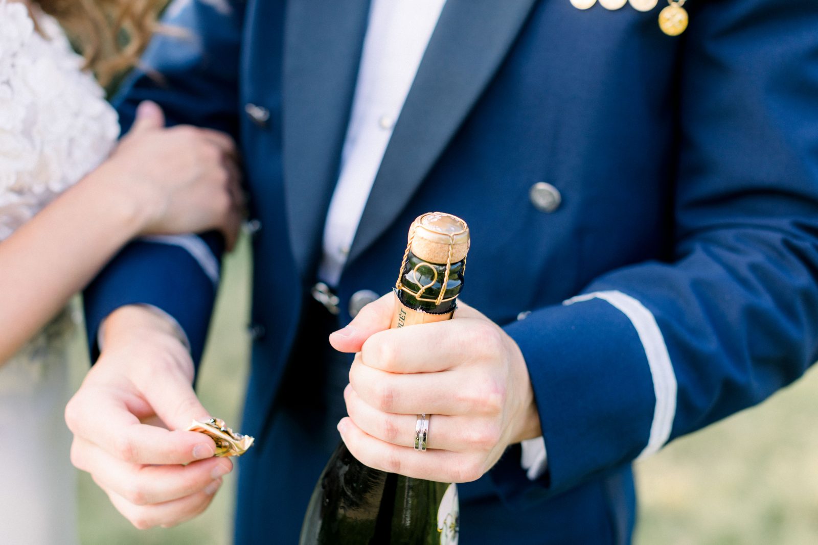 Veronica & Nick – St. Louis Wedding Chapel and The Cheshire Intimate September Wedding ...